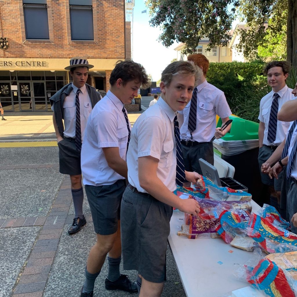 Fundraising BBQ for Anglicare – Shore Boarding News